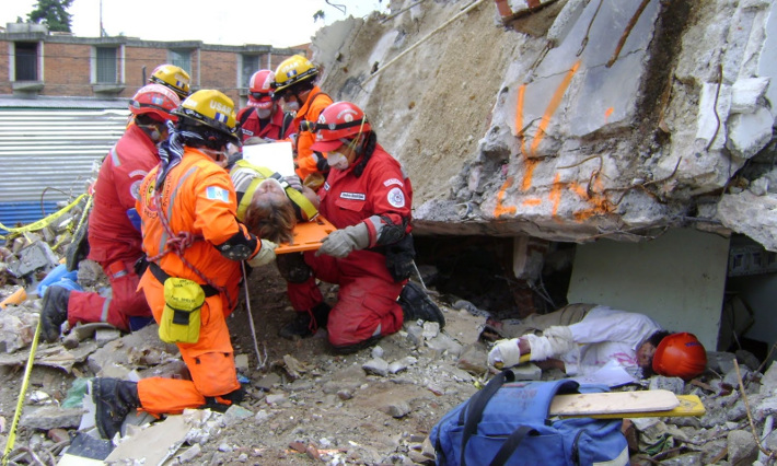 Los Topos: Η ειδική ομάδα διάσωσης που διαλύει κάθε στερεότυπο ...