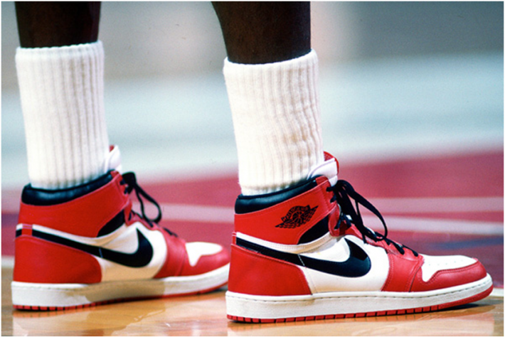 Το προαίσθημα του Σόνι Βακάρο απογείωσε τα Air Jordan και τη Νike
